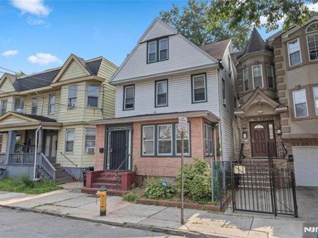 house with 5 bedroom, Newark NJ DS102761333