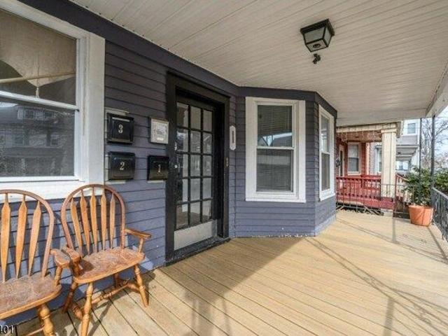 house with 5 bedroom, Newark NJ DS102801428