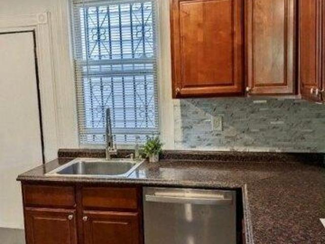 house with 5 bedroom, Newark NJ ES103190161