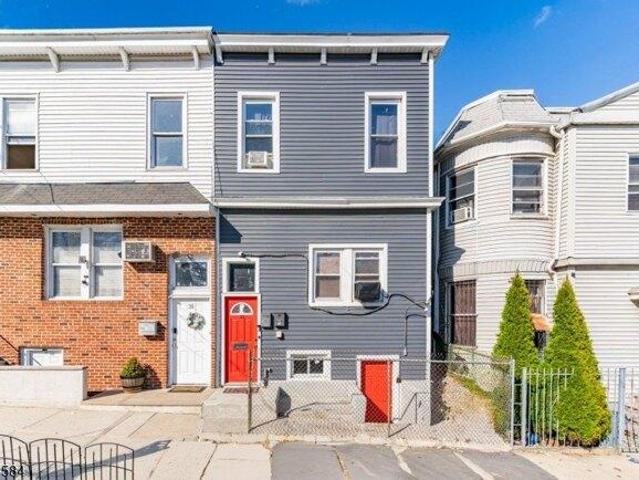 house with 5 bedroom, Newark NJ ES104441729
