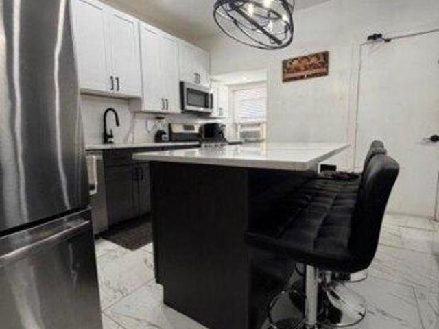 house with 5 bedroom, Newark NJ ES104188892