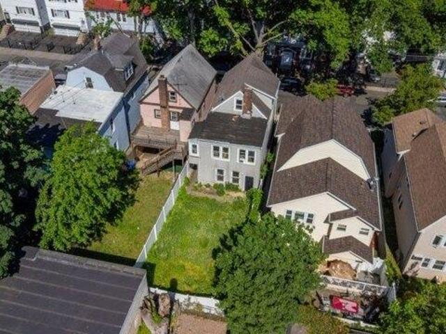 house with 5 bedroom, Newark NJ ES105123022