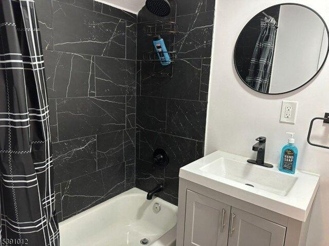 house with 5 bedroom, Newark NJ ES105125657