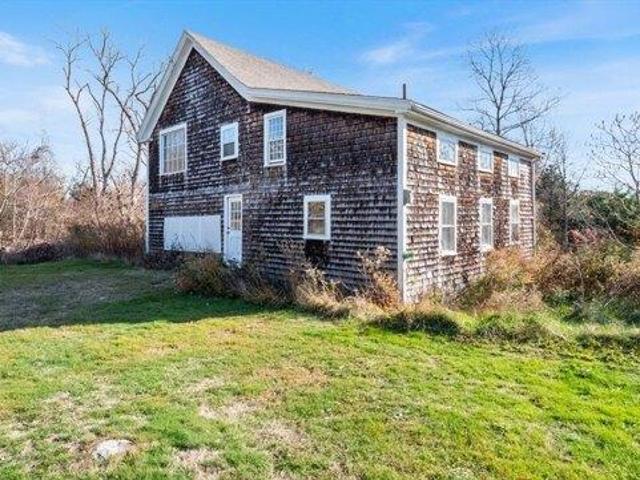 house with 5 bedroom, Newbury MA DLS102922517