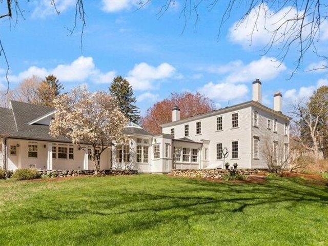 house with 5 bedroom, Newbury MA DLS103126444