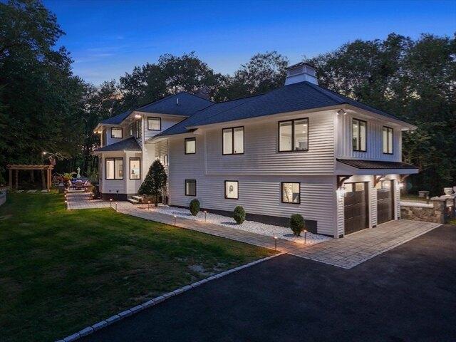 house with 5 bedroom, Newbury MA DS104329728