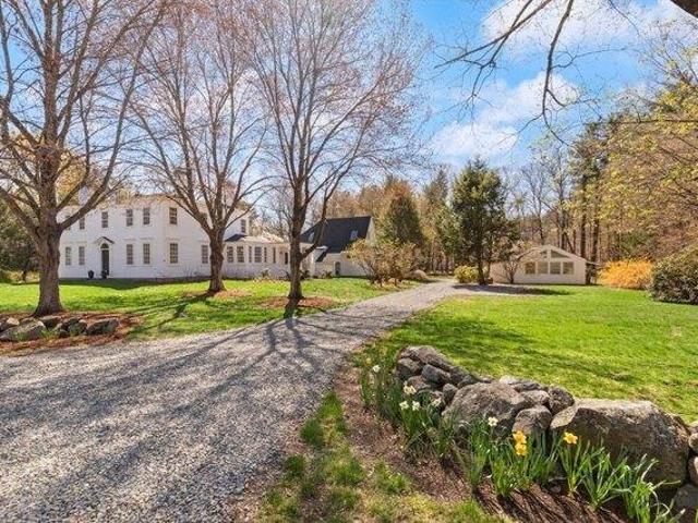 house with 5 bedroom, Newbury MA ES103126444