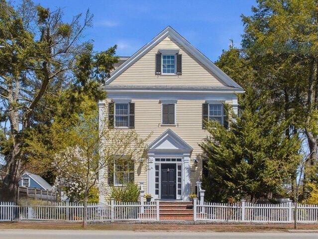 house with 5 bedroom, Newburyport MA ES103809833