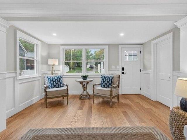 house with 5 bedroom, Newburyport MA ES104541060