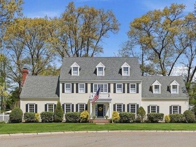 house with 5 bedroom, Newburyport MA ES105231140