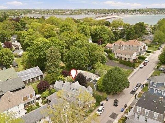 house with 5 bedroom, Newport RI DS102959253