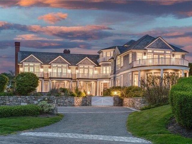 house with 5 bedroom, Newport RI DS103019051