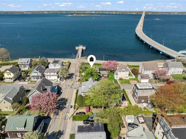 house with 5 bedroom, Newport RI DS103494185