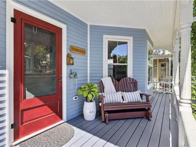 house with 5 bedroom, Newport RI DS103966282