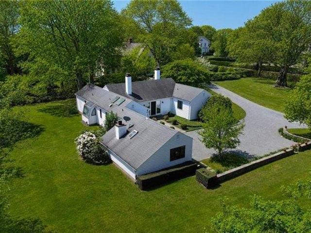 house with 5 bedroom, Newport RI DS103967397