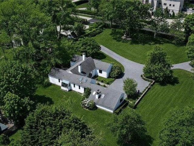 house with 5 bedroom, Newport RI ES104510667