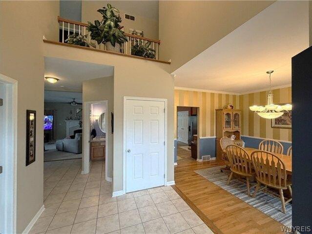 house with 5 bedroom, North Tonawanda NY ES105289547