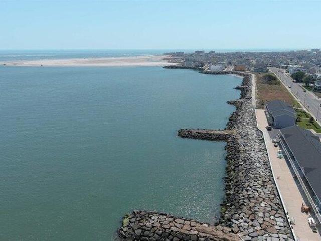 house with 5 bedroom, North Wildwood NJ DLS102255472
