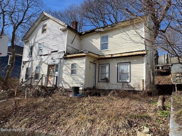 house with 5 bedroom, North Adams MA DS102372386