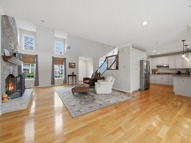 house with 5 bedroom, North Andover MA DS102634364
