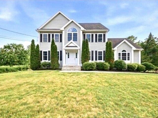 house with 5 bedroom, North Andover MA ES104375514