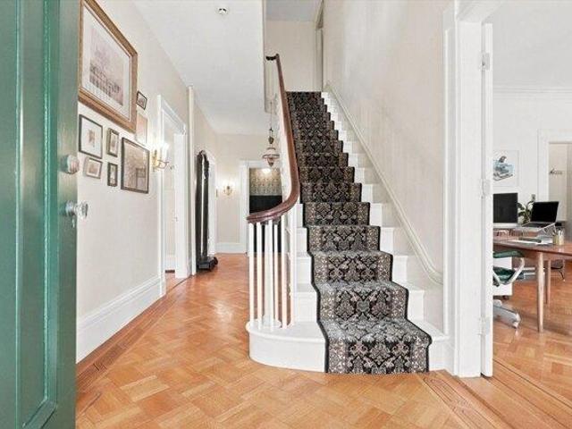 house with 5 bedroom, North Andover MA ES103807929