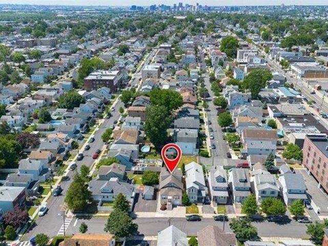 house with 5 bedroom, North Arlington NJ ES104233414
