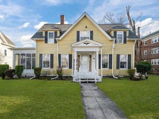 house with 5 bedroom, North Attleboro MA DS102214253