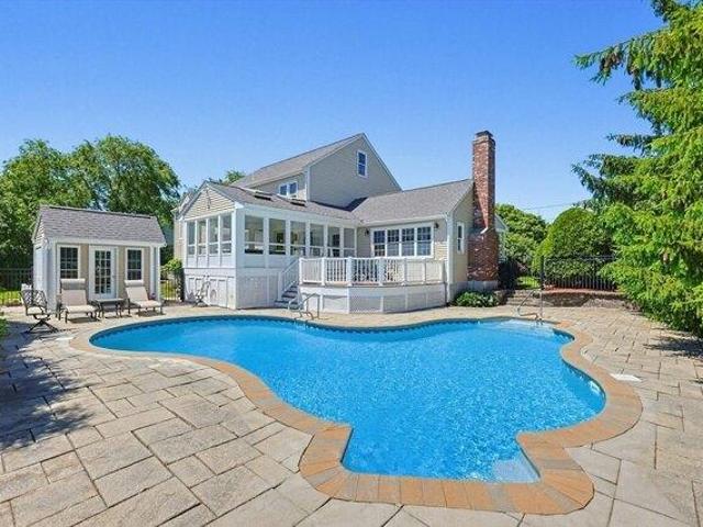house with 5 bedroom, North Attleboro MA DS103222433