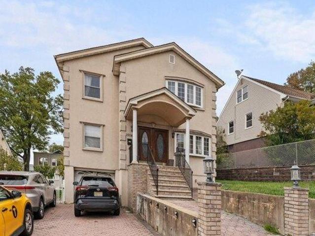 house with 5 bedroom, North Bergen NJ DLS102530410