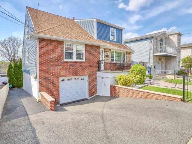 house with 5 bedroom, North Bergen NJ DS104408384