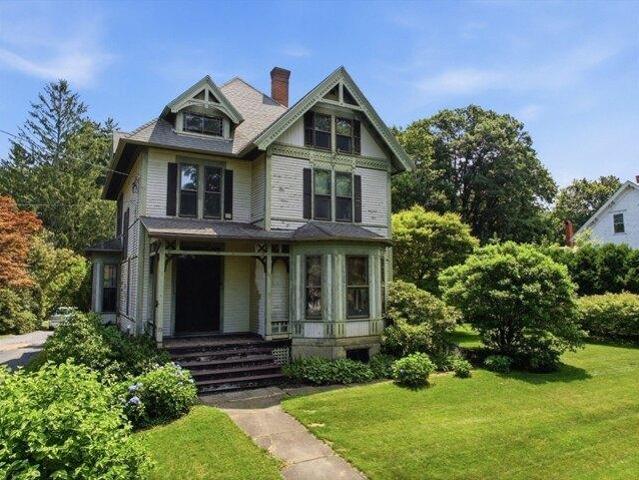house with 5 bedroom, North Brookfield MA ES104792445