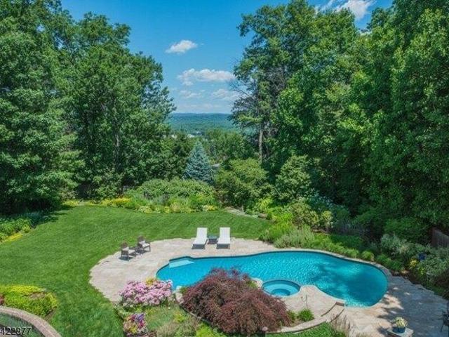 house with 5 bedroom, North Caldwell NJ DS102560325