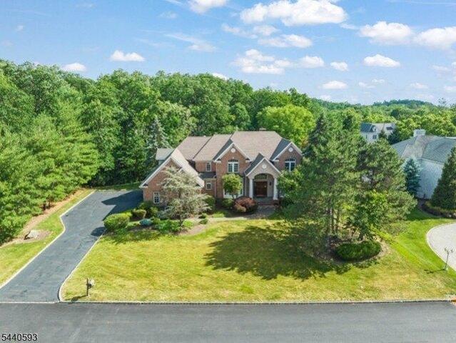 house with 5 bedroom, North Caldwell NJ DS104408160
