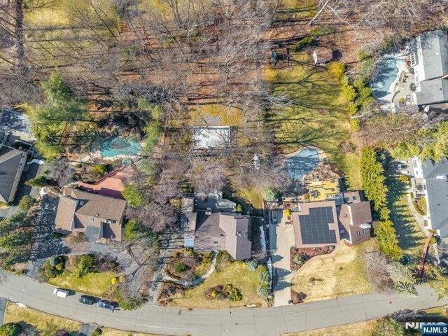 house with 5 bedroom, North Caldwell NJ ES103162098