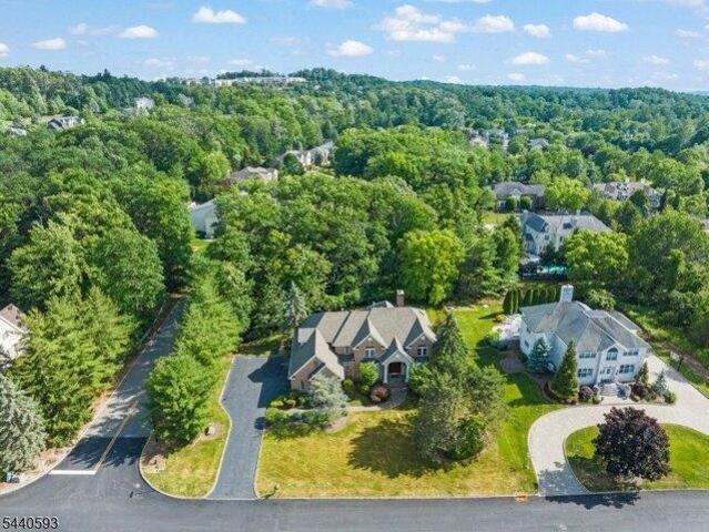 house with 5 bedroom, North Caldwell NJ ES104237135