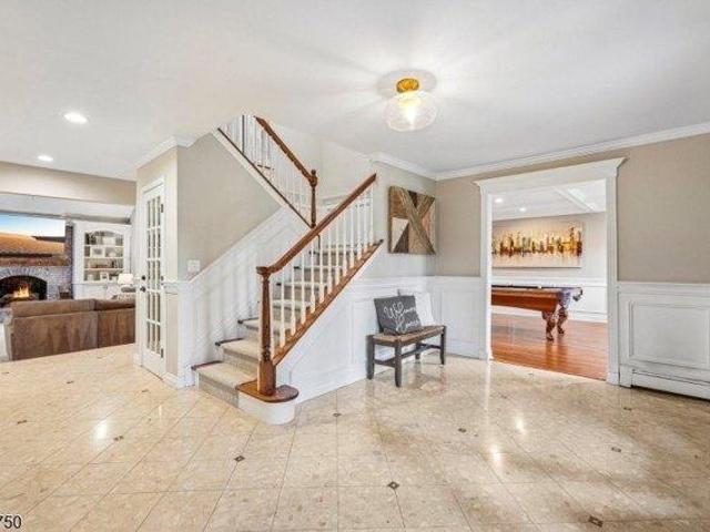 house with 5 bedroom, North Caldwell NJ ES105204066