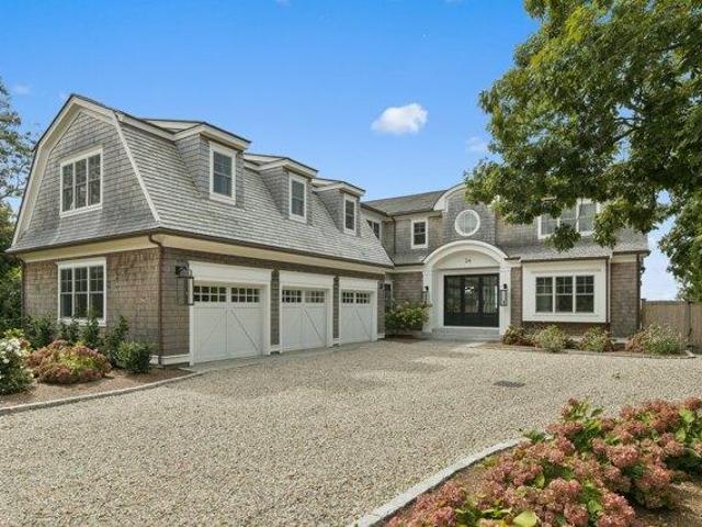 house with 5 bedroom, North Falmouth MA ES105108357