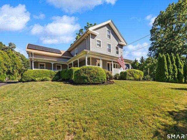 house with 5 bedroom, North Haven CT DS104076876