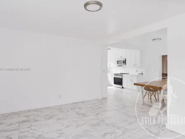 house with 5 bedroom, North Miami FL FL DS102715843