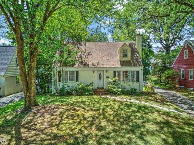 house with 5 bedroom, North Plainfield NJ DS102825994
