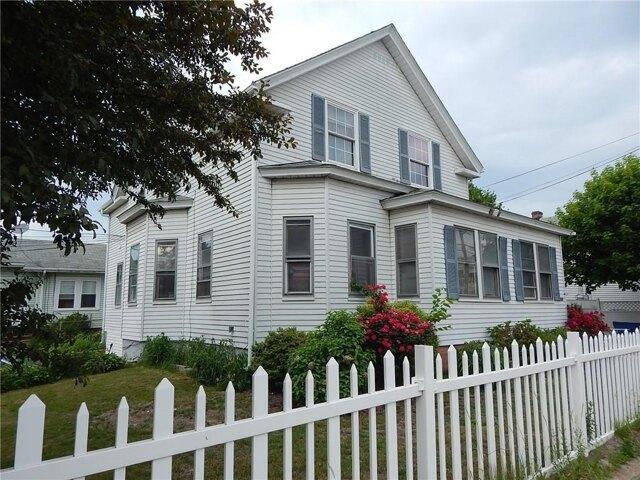 house with 5 bedroom, North Providence RI DS104076799