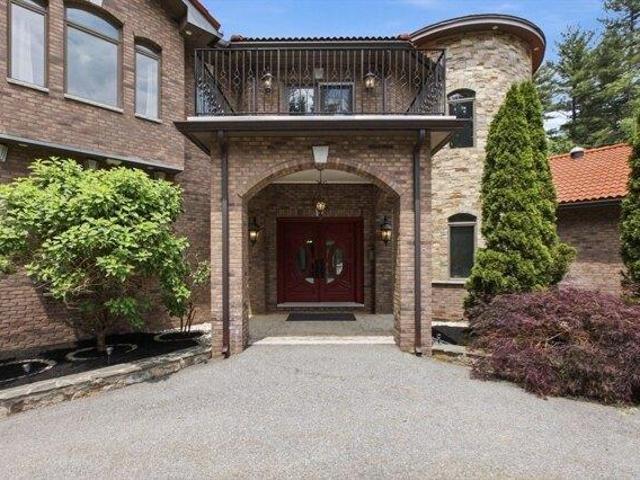 house with 5 bedroom, North Reading MA ES105207439