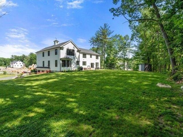 house with 5 bedroom, North Reading MA ES103966109