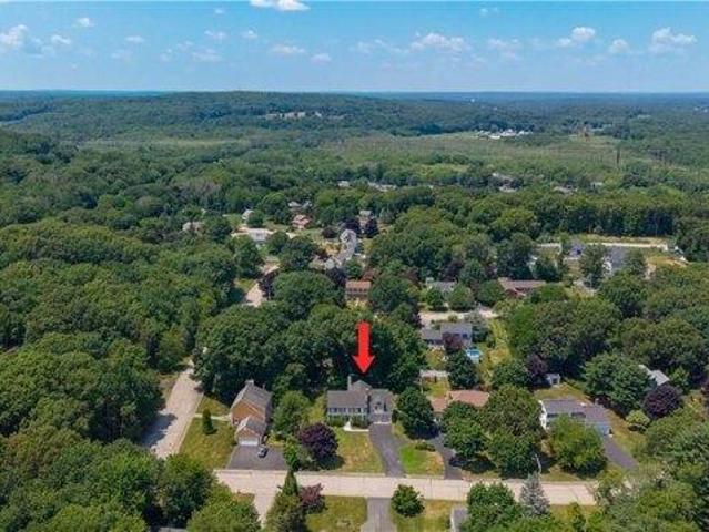house with 5 bedroom, North Smithfield RI ES105109447