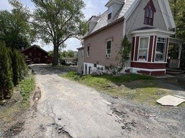 house with 5 bedroom, Northampton MA DS103125919