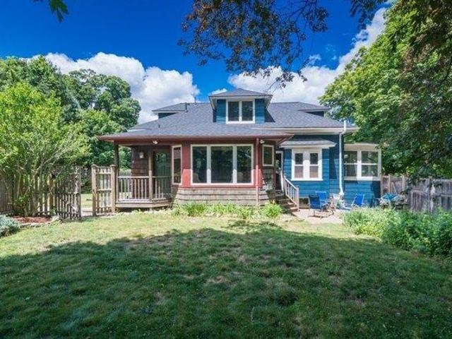 house with 5 bedroom, Northampton MA ES104148150