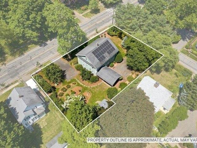 house with 5 bedroom, Northampton MA ES105158354