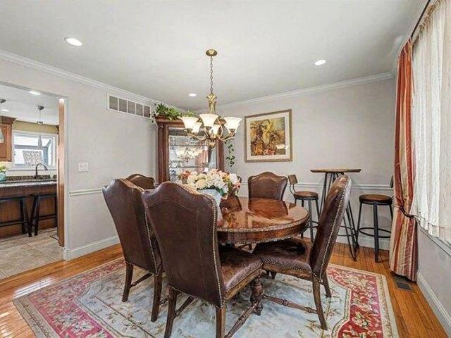 house with 5 bedroom, Northfield NJ ES105206859