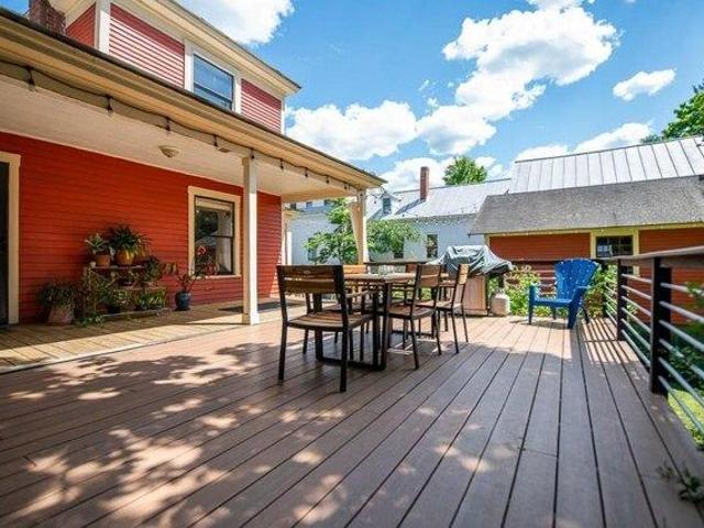house with 5 bedroom, Northfield VT ES104232348